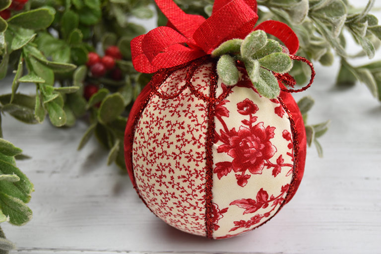 Get Ornament-ing Freebies and Supplies – Ornament Girls